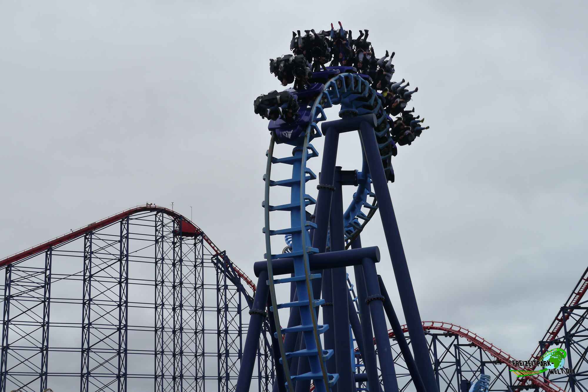 Infusion - Pleasure Beach Blackpool | Freizeitpark-Welt.de