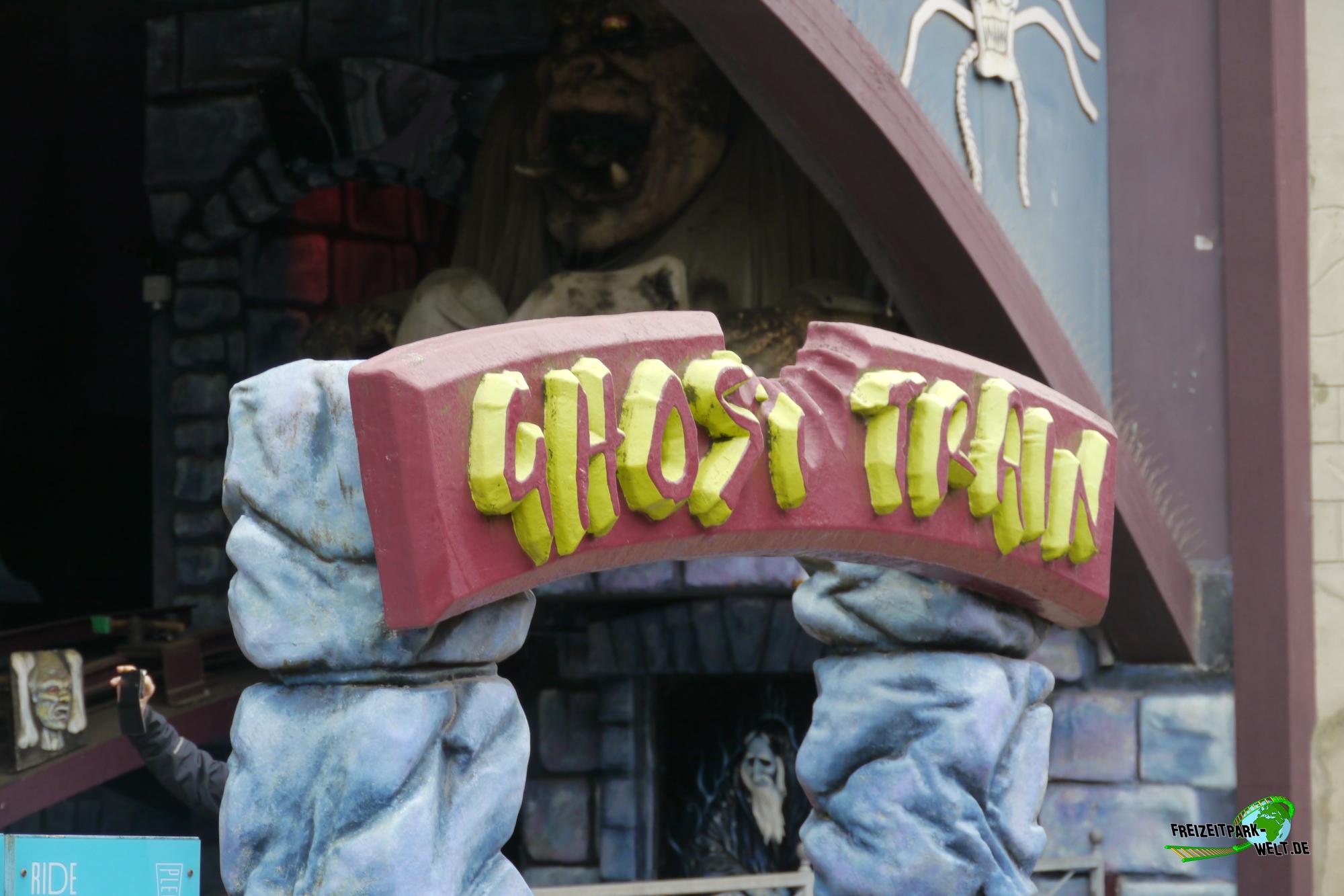 Ghost Train - Pleasure Beach Blackpool | Freizeitpark-Welt.de