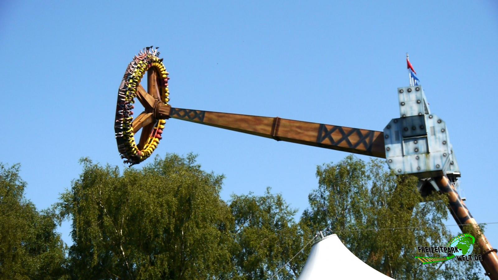 Sledge Hammer - Bobbejaanland | Freizeitpark-Welt.de