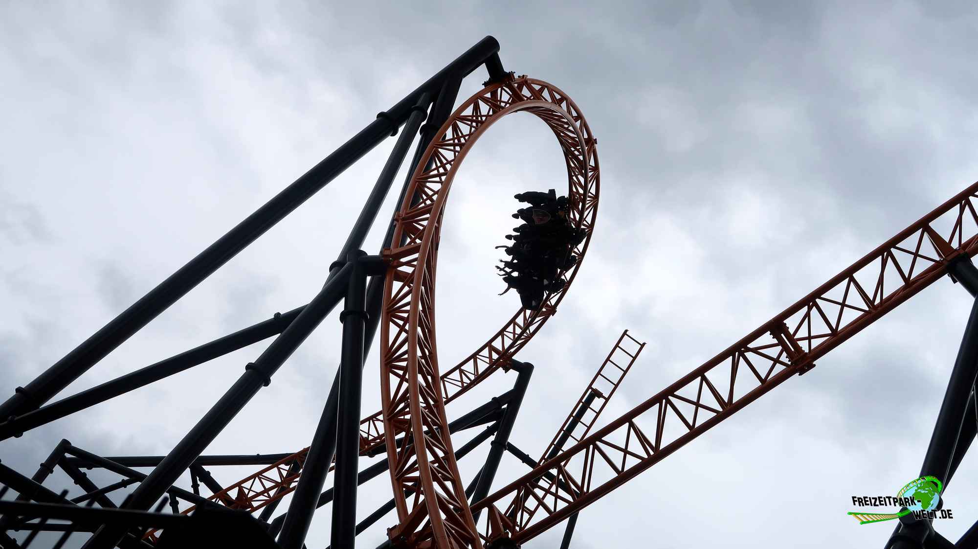 Fury - Bobbejaanland | Freizeitpark-Welt.de