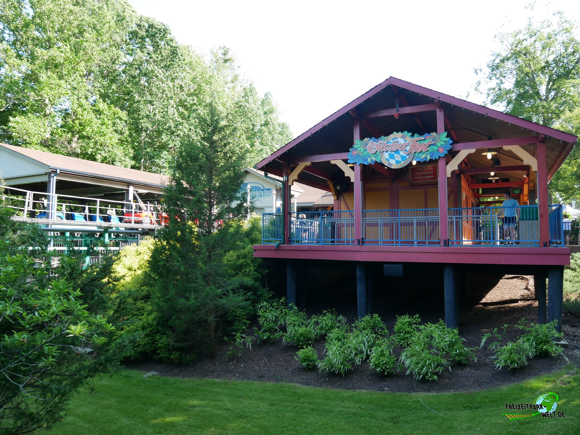 Foto Galerien - Busch Gardens Williamsburg | Freizeitpark-Welt.de