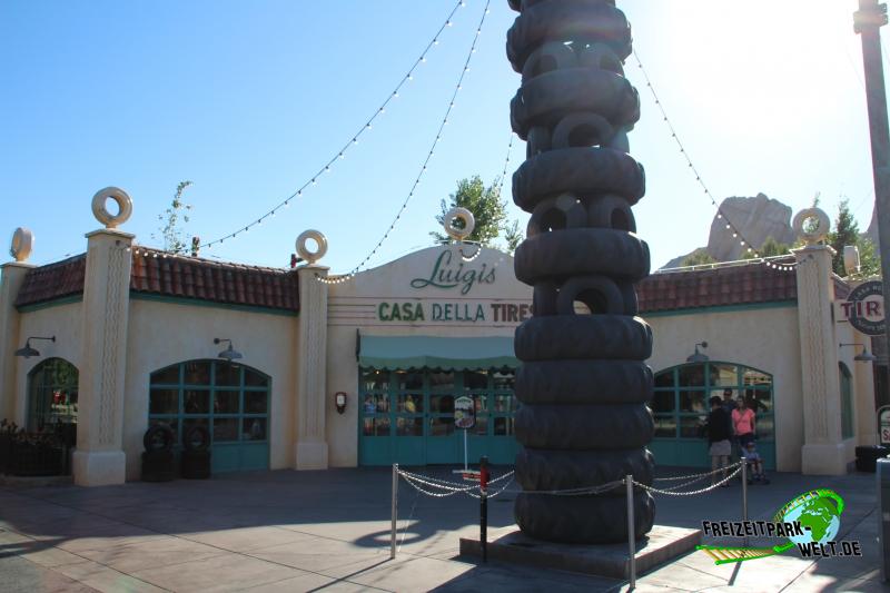 Luigi's Flying Tires - Disney California Adventure | Freizeitpark-Welt.de