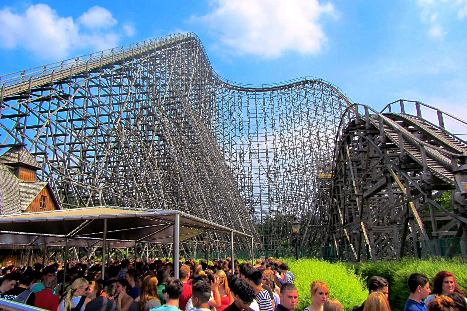 Colossos - Heide Park Resort - Freizeitpark-Welt.de