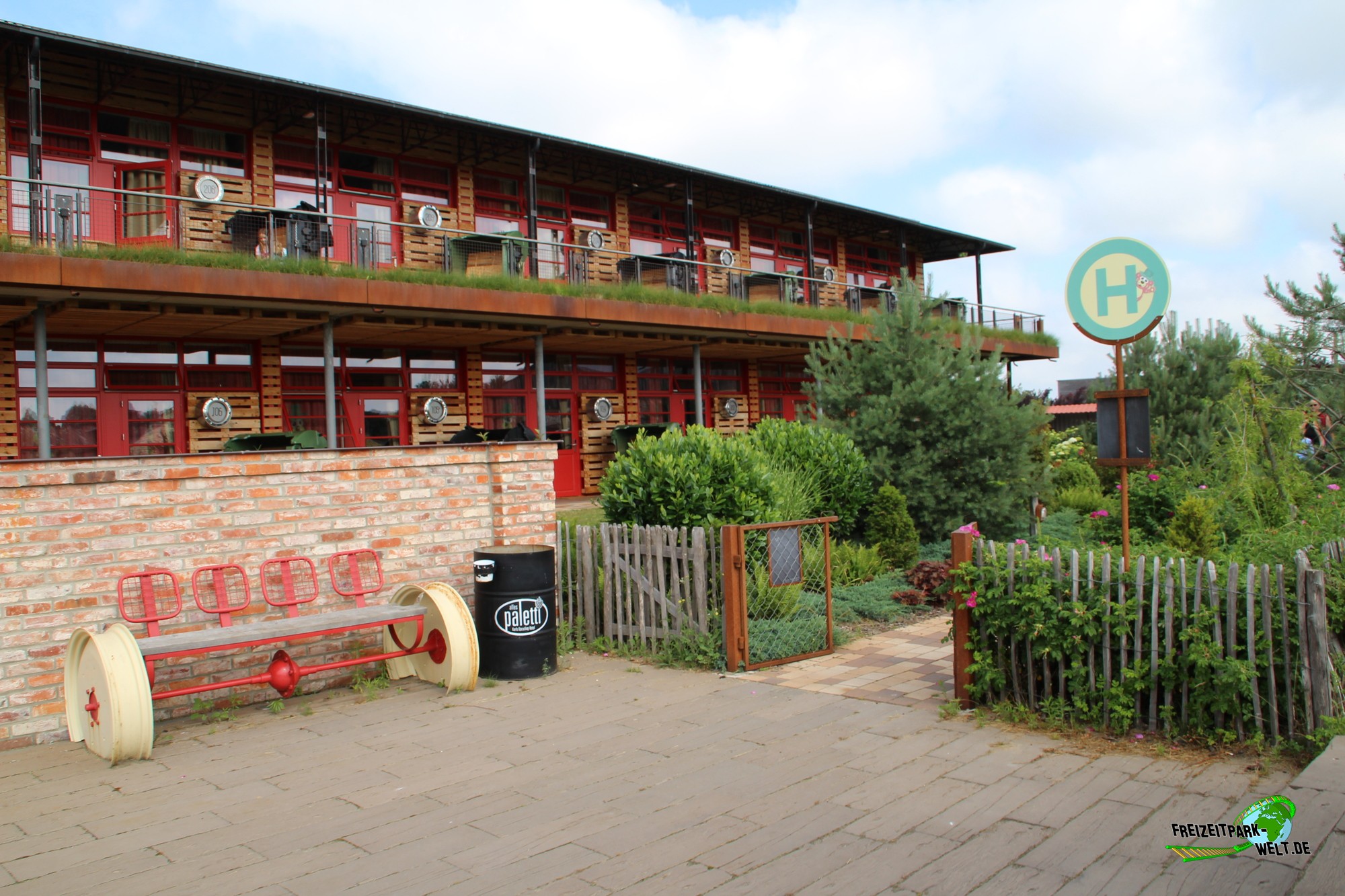 Hotel Alles Paletti - Karls Erlebnis-Dorf Rövershagen | Freizeitpark ...