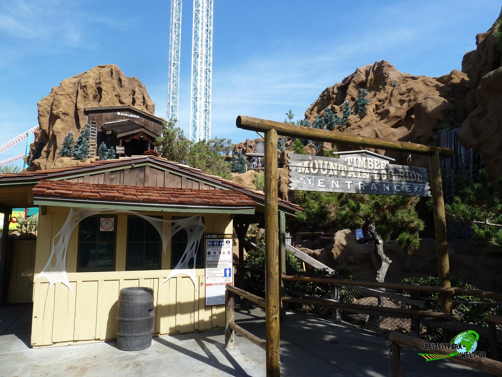 Timber Mountain Log Ride - Knott's Berry Farm | Freizeitpark-Welt.de
