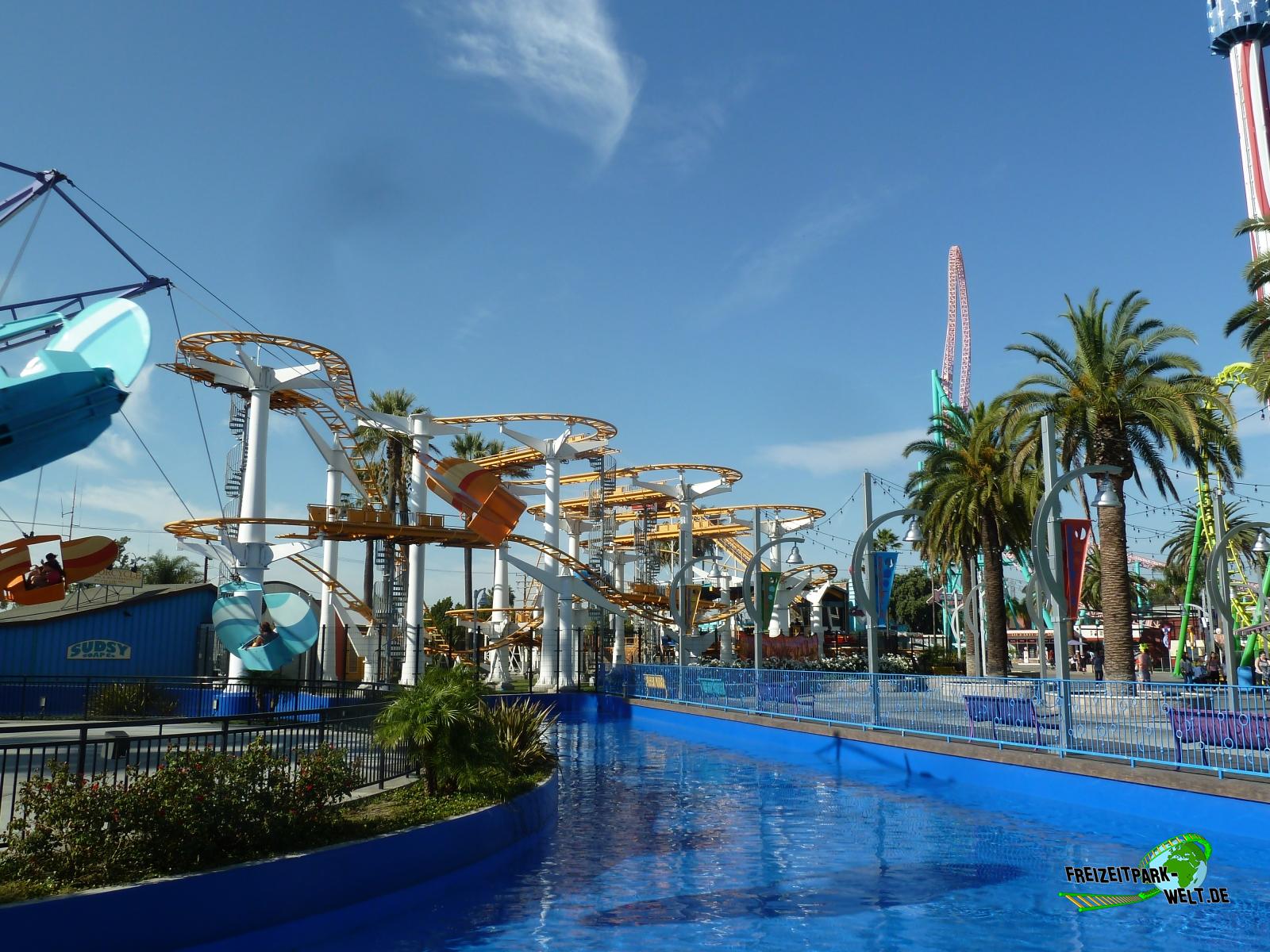 Coast Rider - Knott's Berry Farm | Freizeitpark-Welt.de