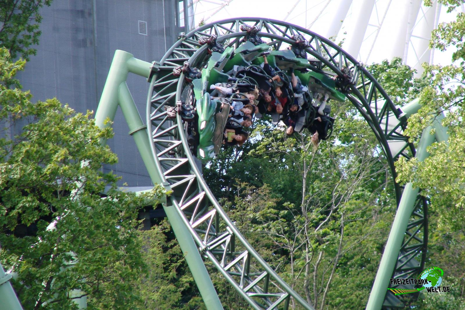 Helix - Liseberg | Freizeitpark-Welt.de