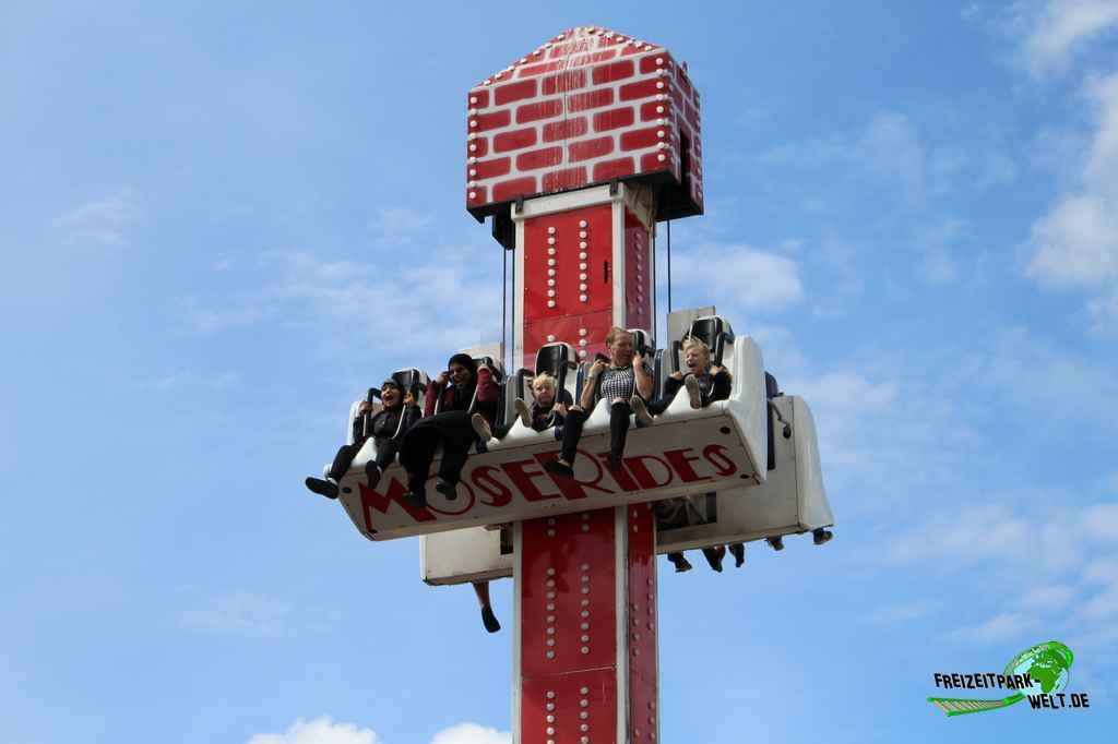 Drop Tower - M & D's Scotlands Theme Park | Freizeitpark-Welt.de