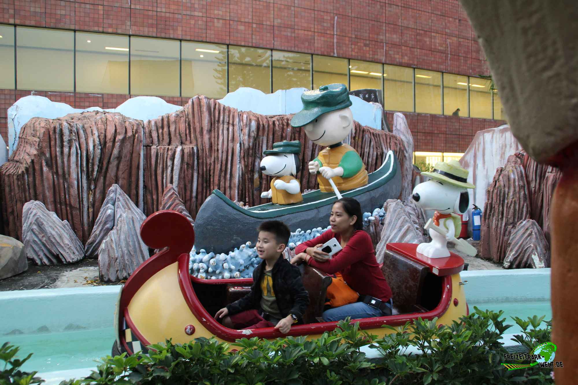 Snoopy's World Hong Kong - Asiens erster Snoopy Freizeitpark - Snoopy ...