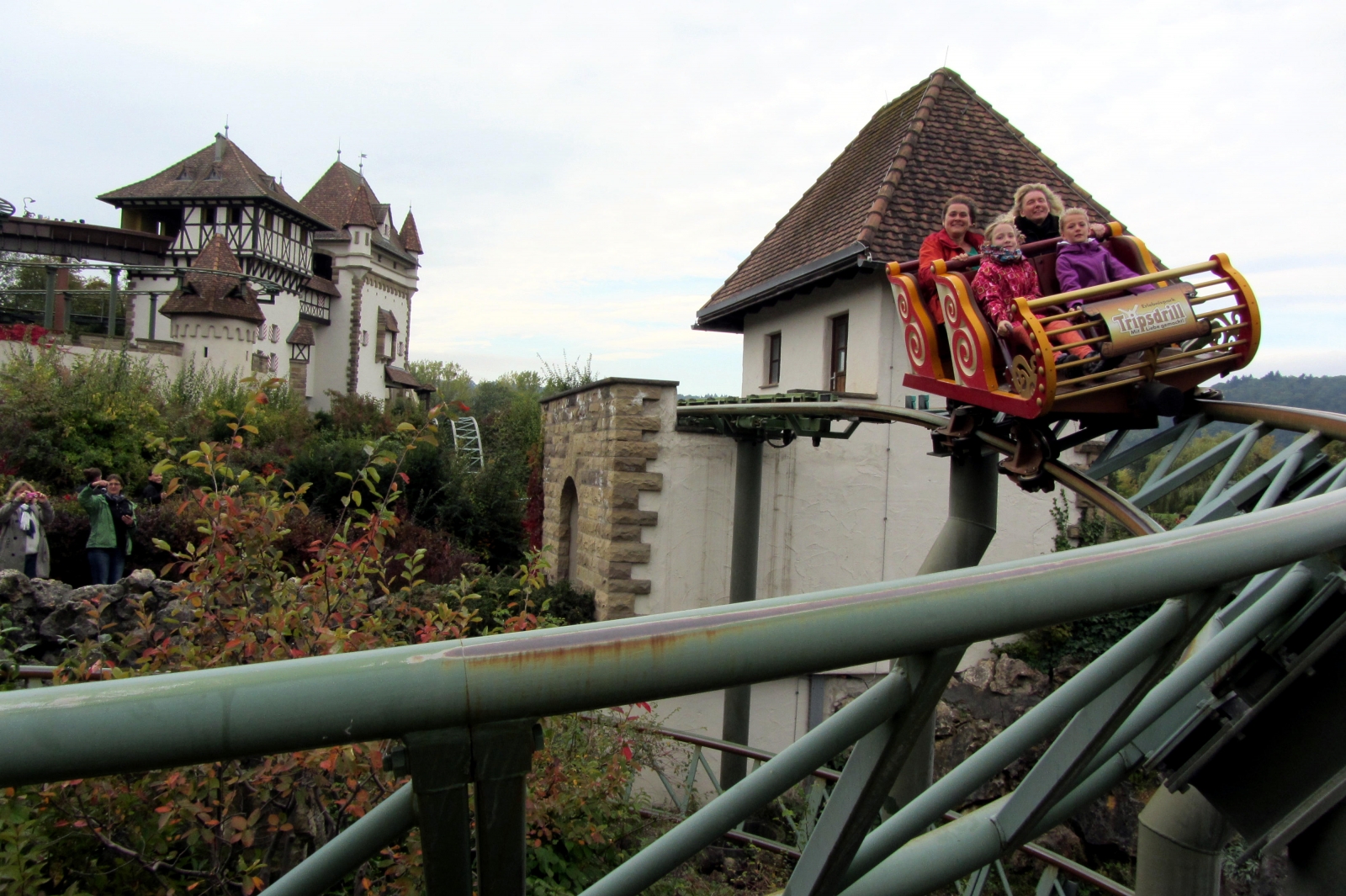 Erlebnispark Tripsdrill - Highlights & Tipps zum Besuch im Freizeitpark ...