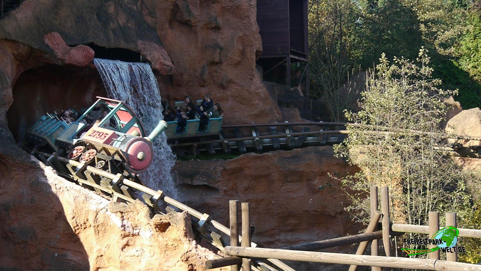 Calamity Mine - Walibi Belgium | Freizeitpark-Welt.de