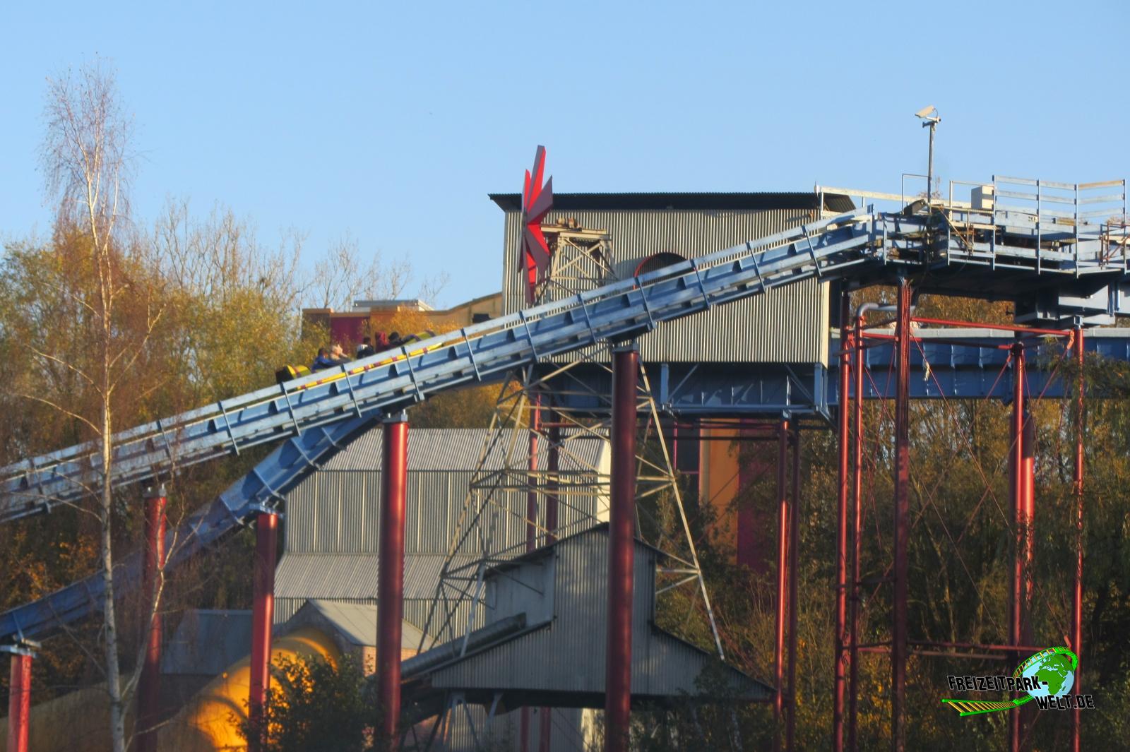 Flashback - Walibi Belgium | Freizeitpark-Welt.de
