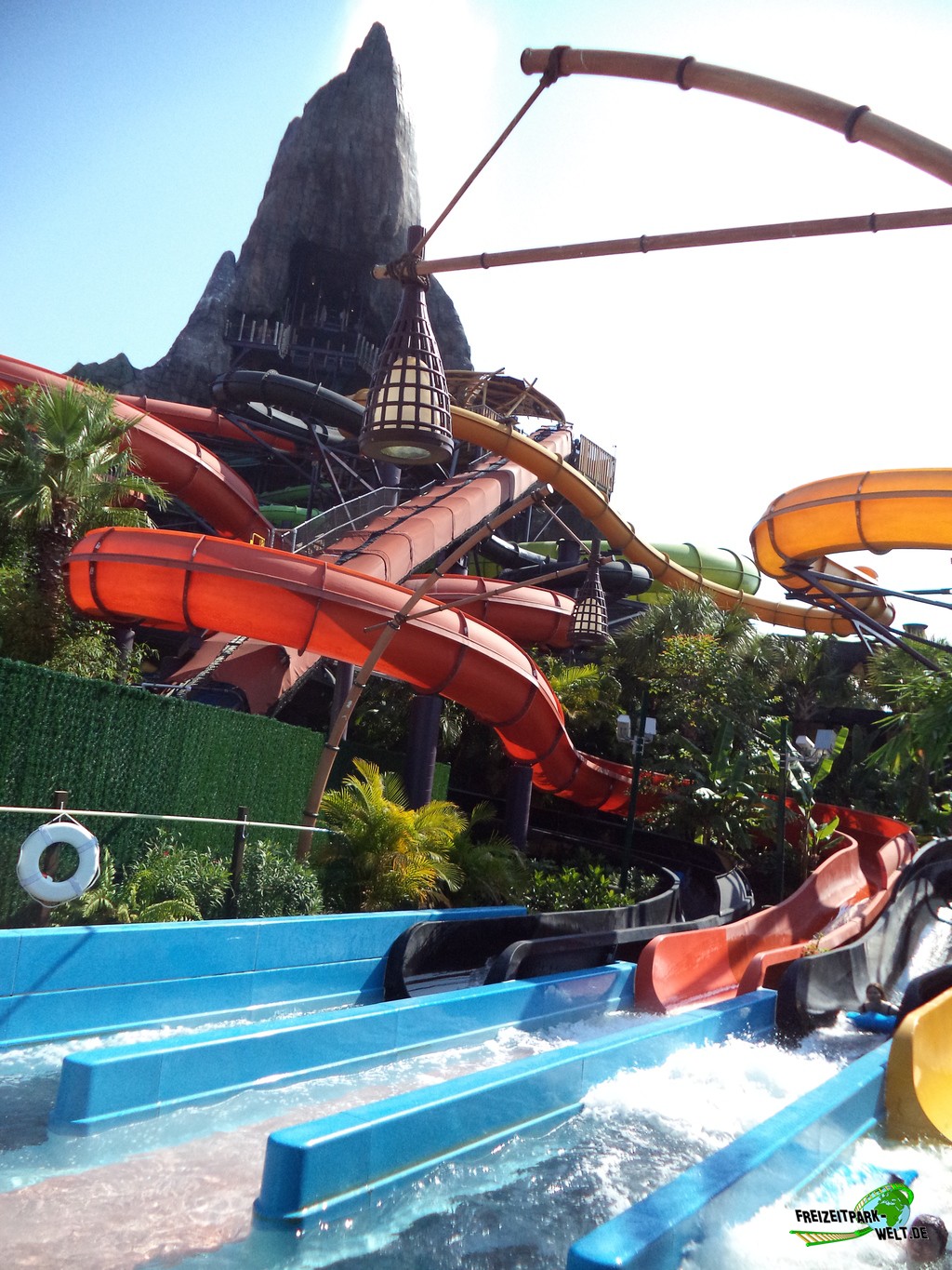 Punga Racers™ - Volcano Bay | Freizeitpark-Welt.de