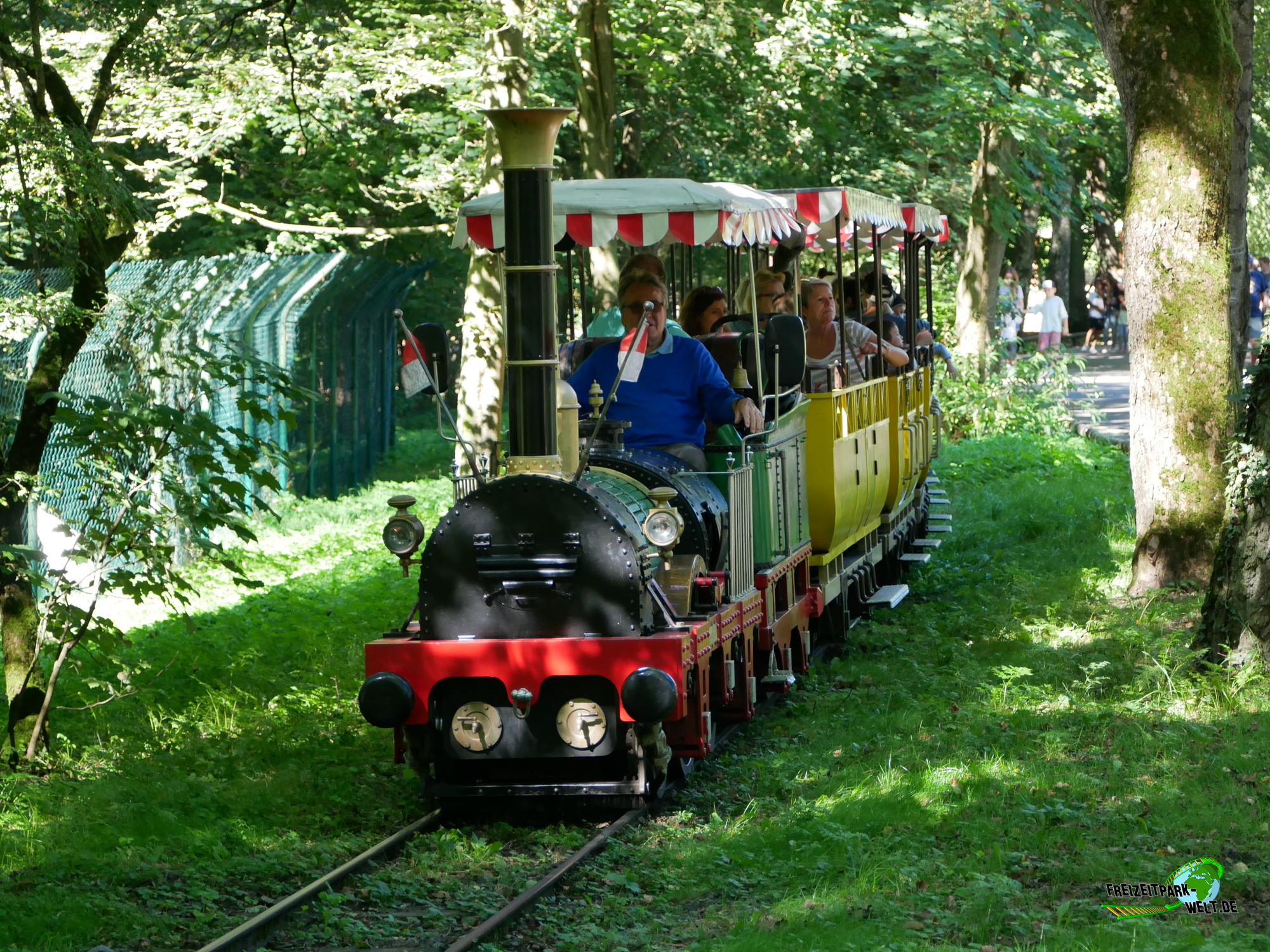 Tiergarten Nürnberg - Highlights & Tipps zum Besuch | Freizeitpark-Welt.de